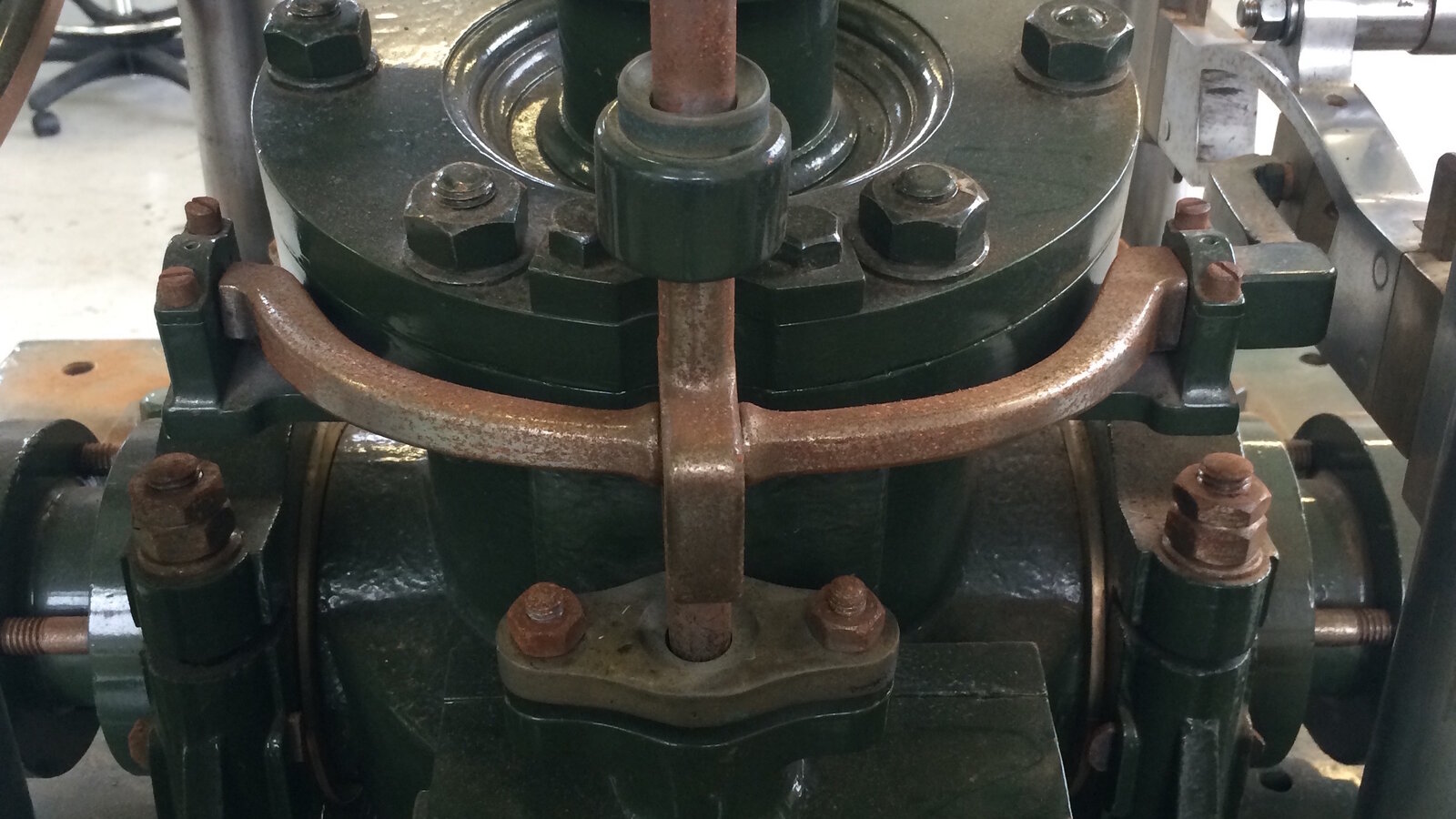 The cylinder with hidden asbestos