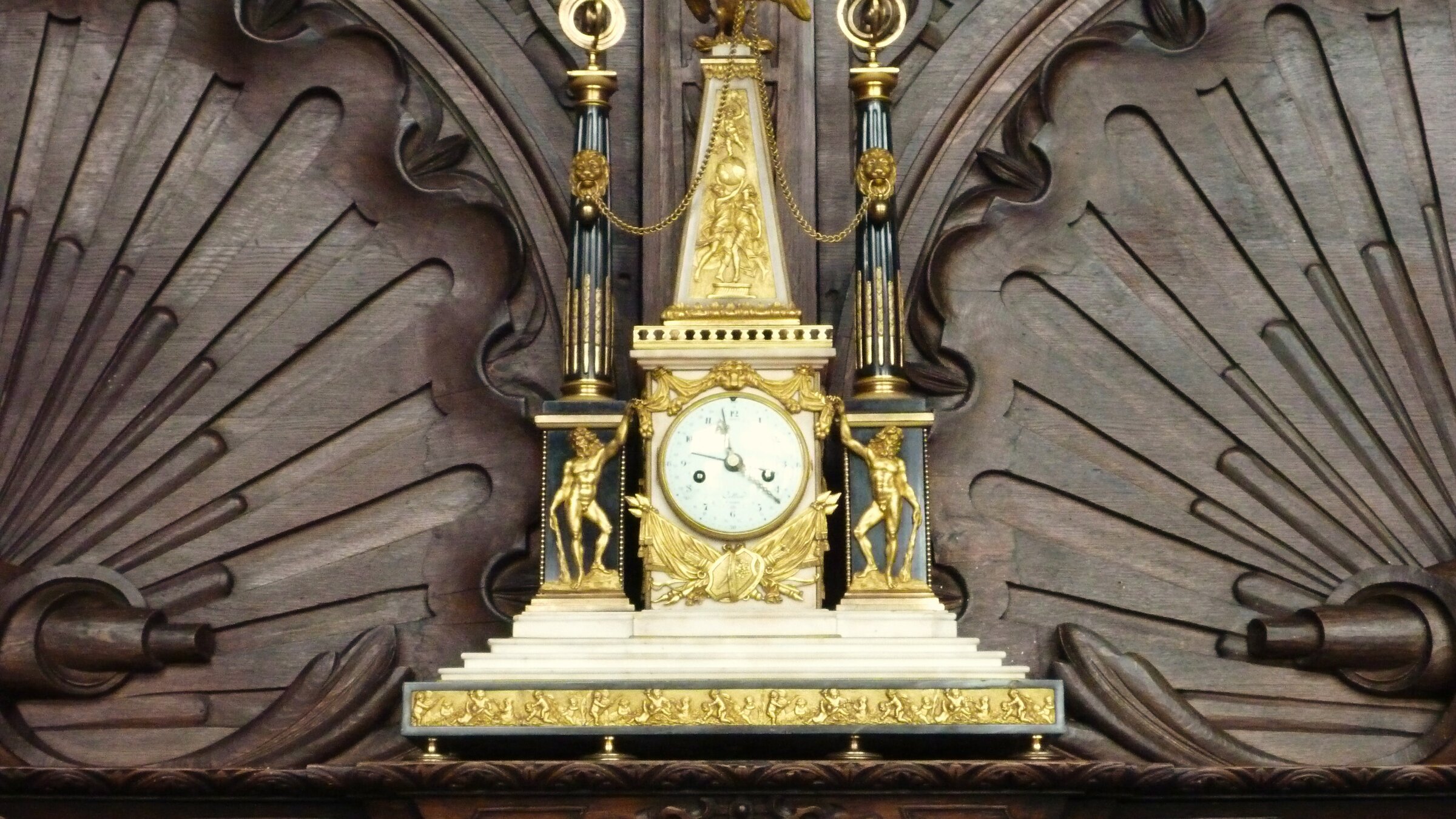 Reinstalling the Hatfield House Clock