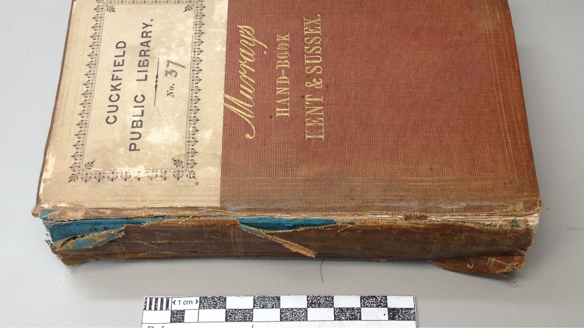 Making cut-away binding models