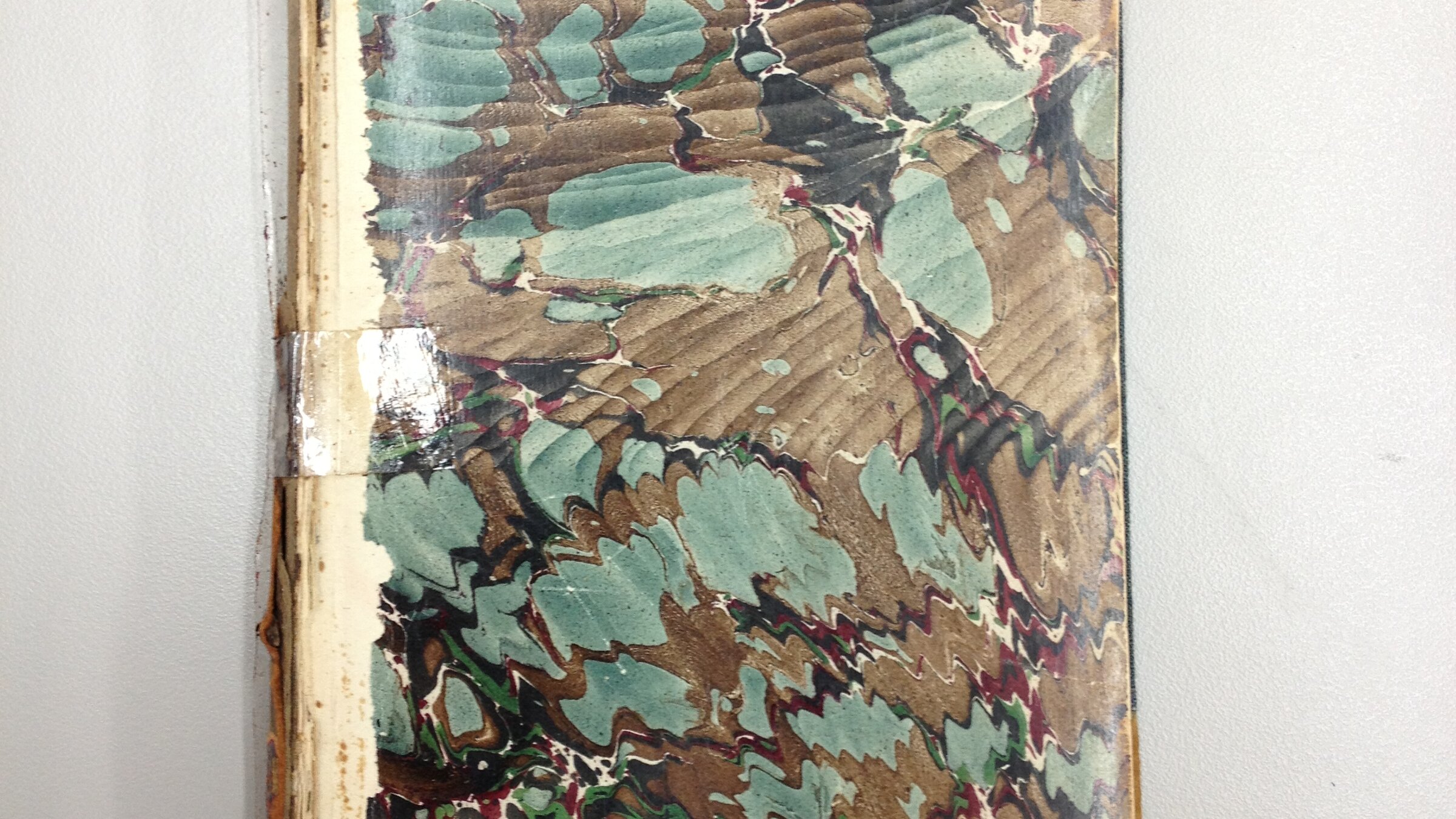 Making cut-away binding models