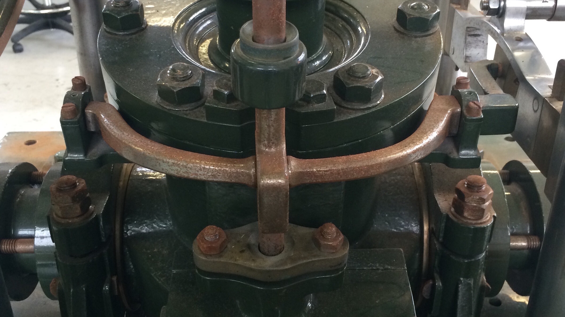 The cylinder with hidden asbestos